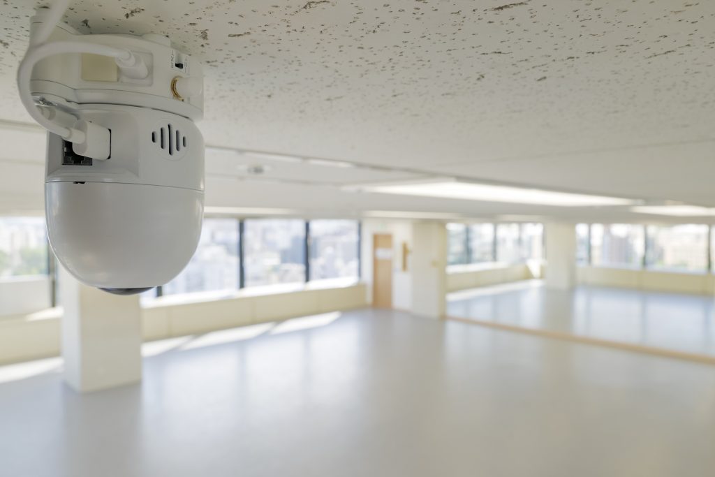 セーフィー、エッジAIカメラ「Safie One」の販売を開始 | セーフィー株式会社 - Safie Inc.