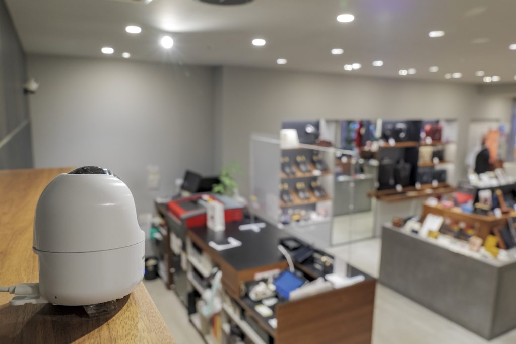 セーフィー、エッジAIカメラ「Safie One」の販売を開始 | セーフィー株式会社 - Safie Inc.